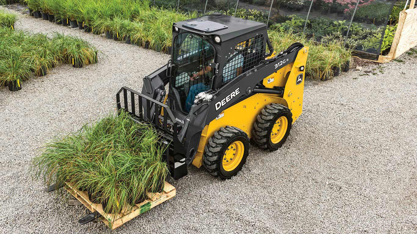 Compact Equipment | John Deere US