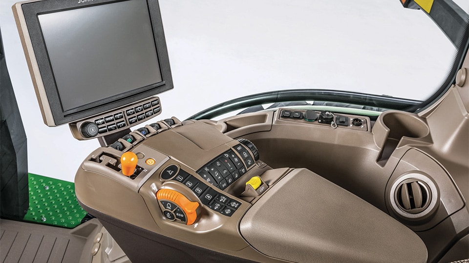 8R, 8RT, and 8RX Cab Packages | John Deere US